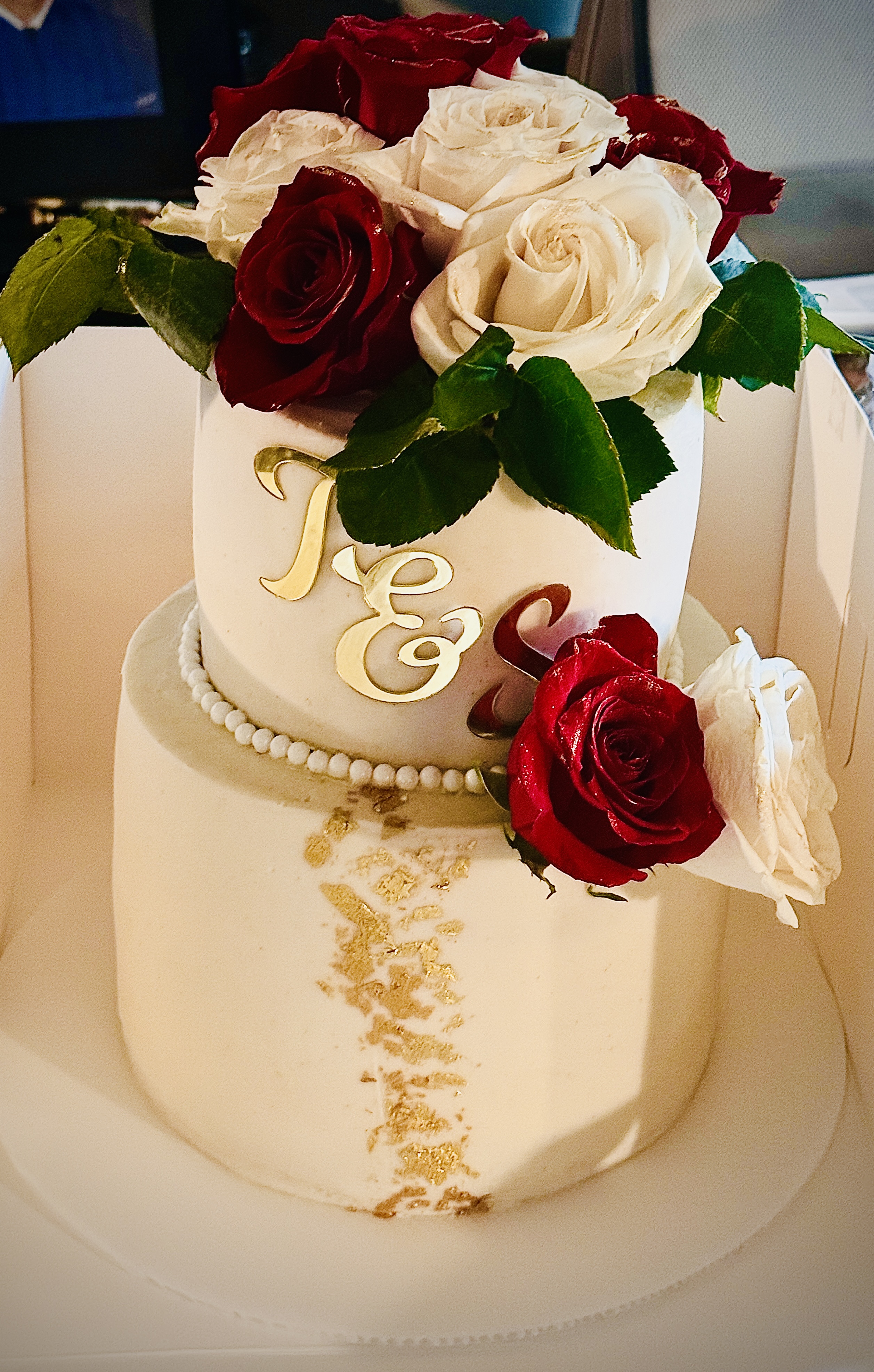 Just Divine Delights - Freshly Baked Happiness